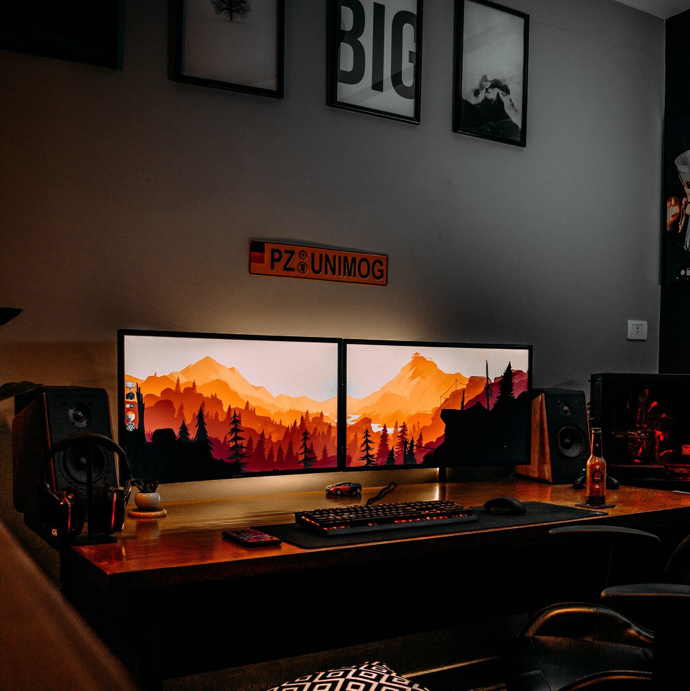 How Dual Monitors Can Transform Your Workflow | Vibe